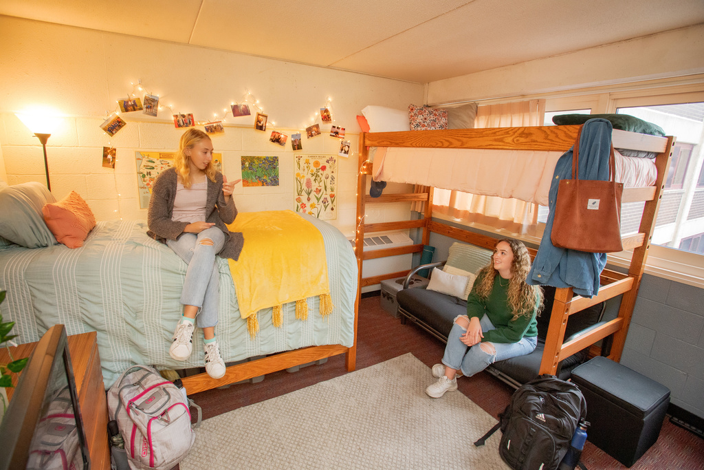 Mayflower Hall | Housing - The University of Iowa